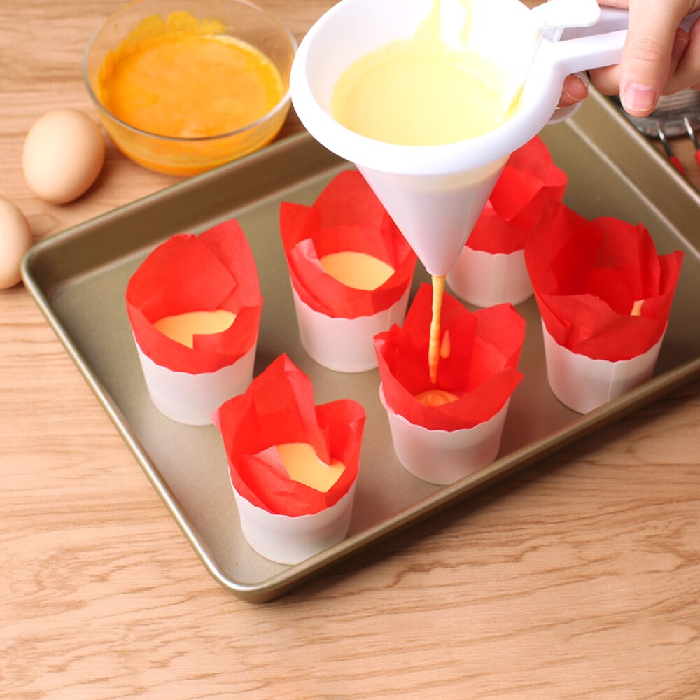 HILIFE Chocolate Funnel Dessert Tools Cake Decorat... – Grandado