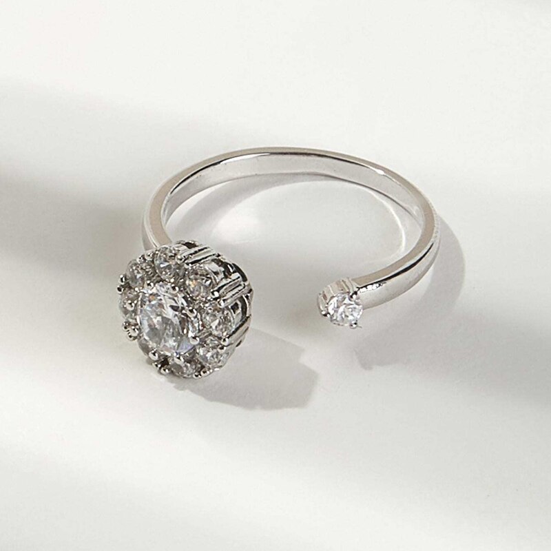 Tocona Luxury Crystal Stone Wedding Ring for Women... – Grandado