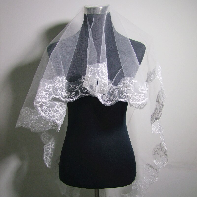 Een Layer Lace Edge Wit Ivoor Korte Sluier Bruidss... – Grandado