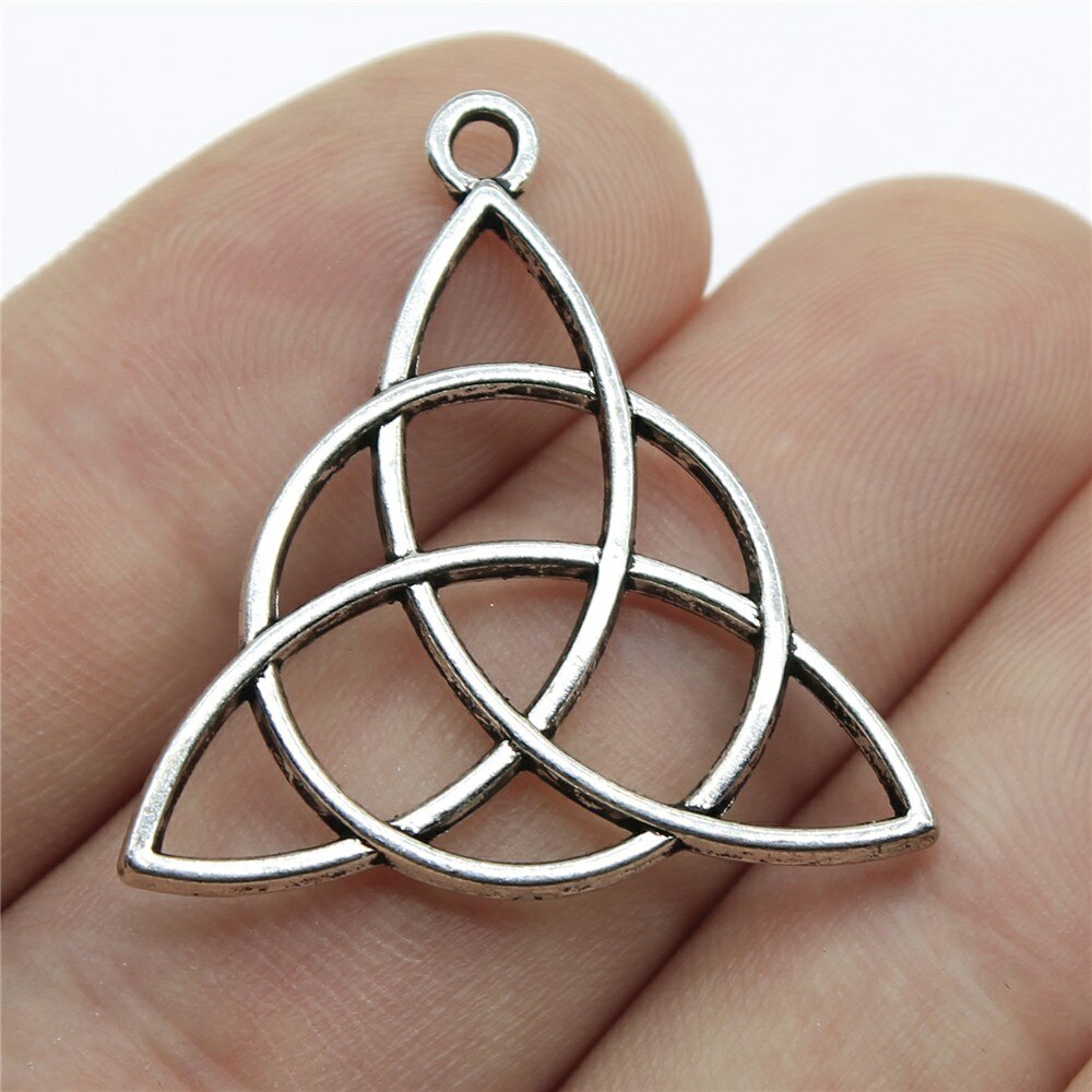10pcs 28mm Charm Triquetra Amulet 4 Colors Triquet... – Grandado
