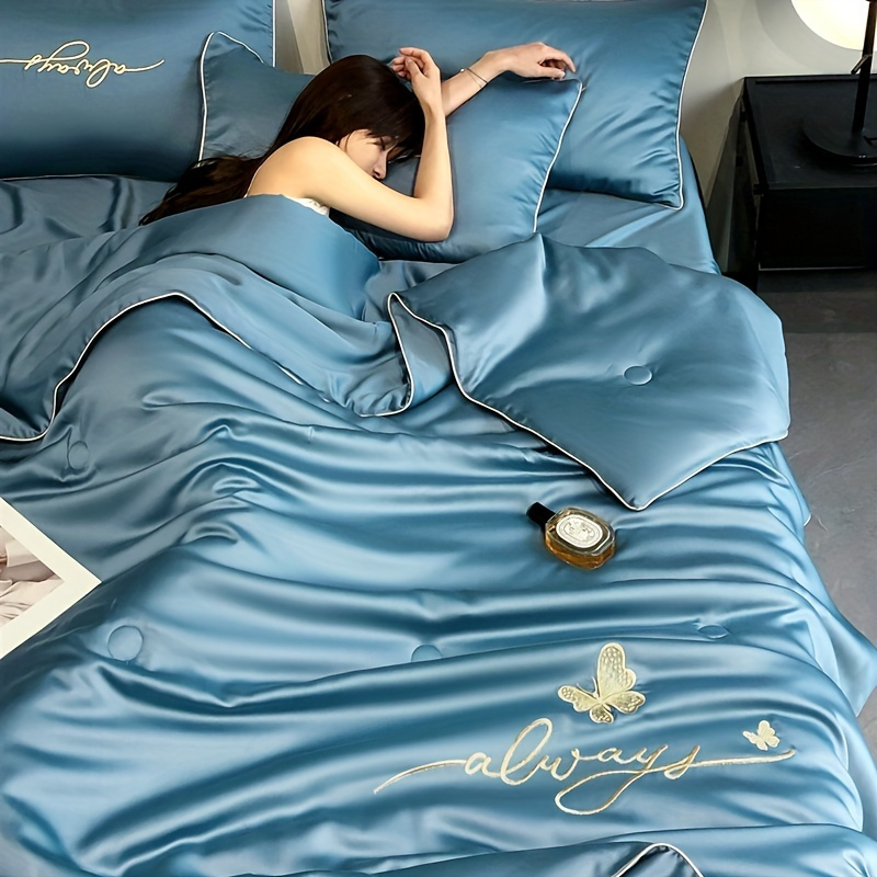 Luxurious Satin Summer Quilt with Intricate Embroi... – Grandado
