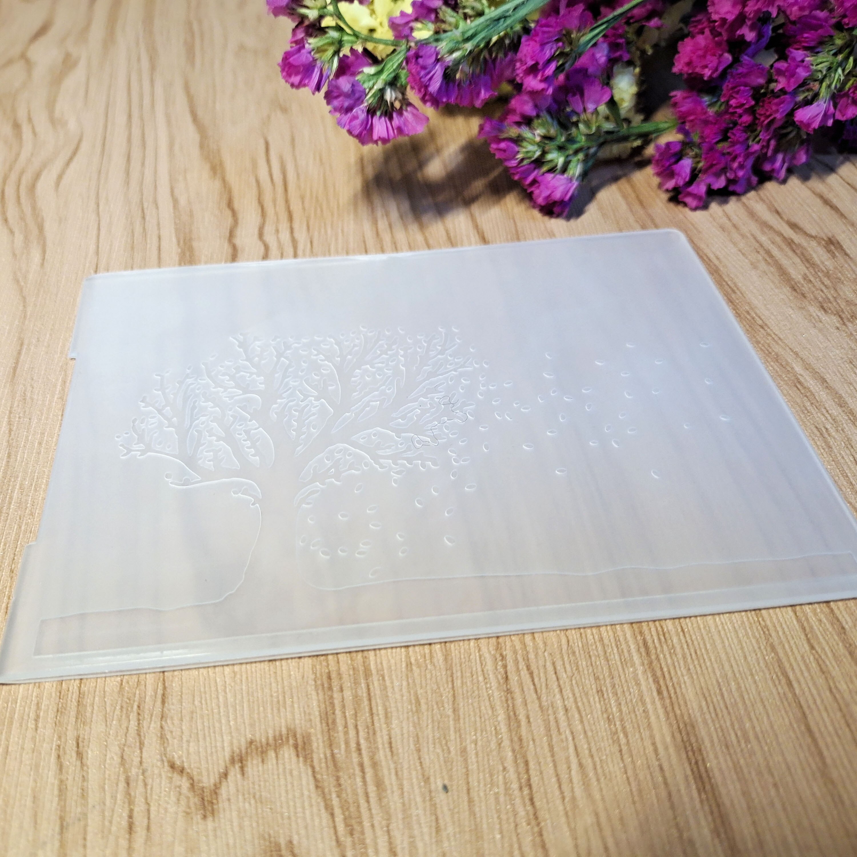 Big Tree Plastic Embossing Folder For Scrapbooking... – Grandado