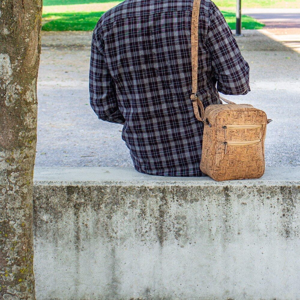 Strip Cork Messenger men Crossbody bag - Men cork ... – Grandado
