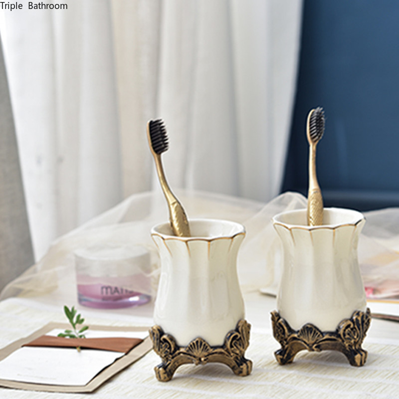 1 pc Ceramics White Lotion Bottle European Style G... – Grandado