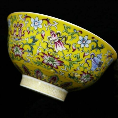 Chinese old porcelain Yellow ground pastel eight-t... – Grandado