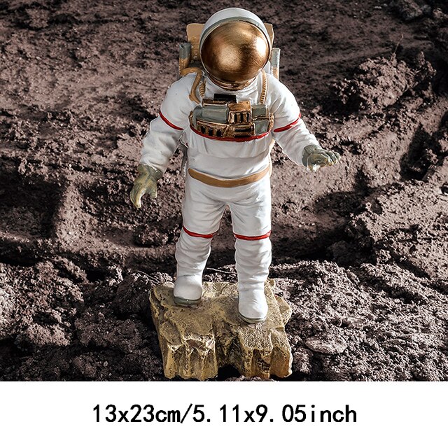 DUVARSAATI Resin Space Man Sculpture abstract scul... – Grandado