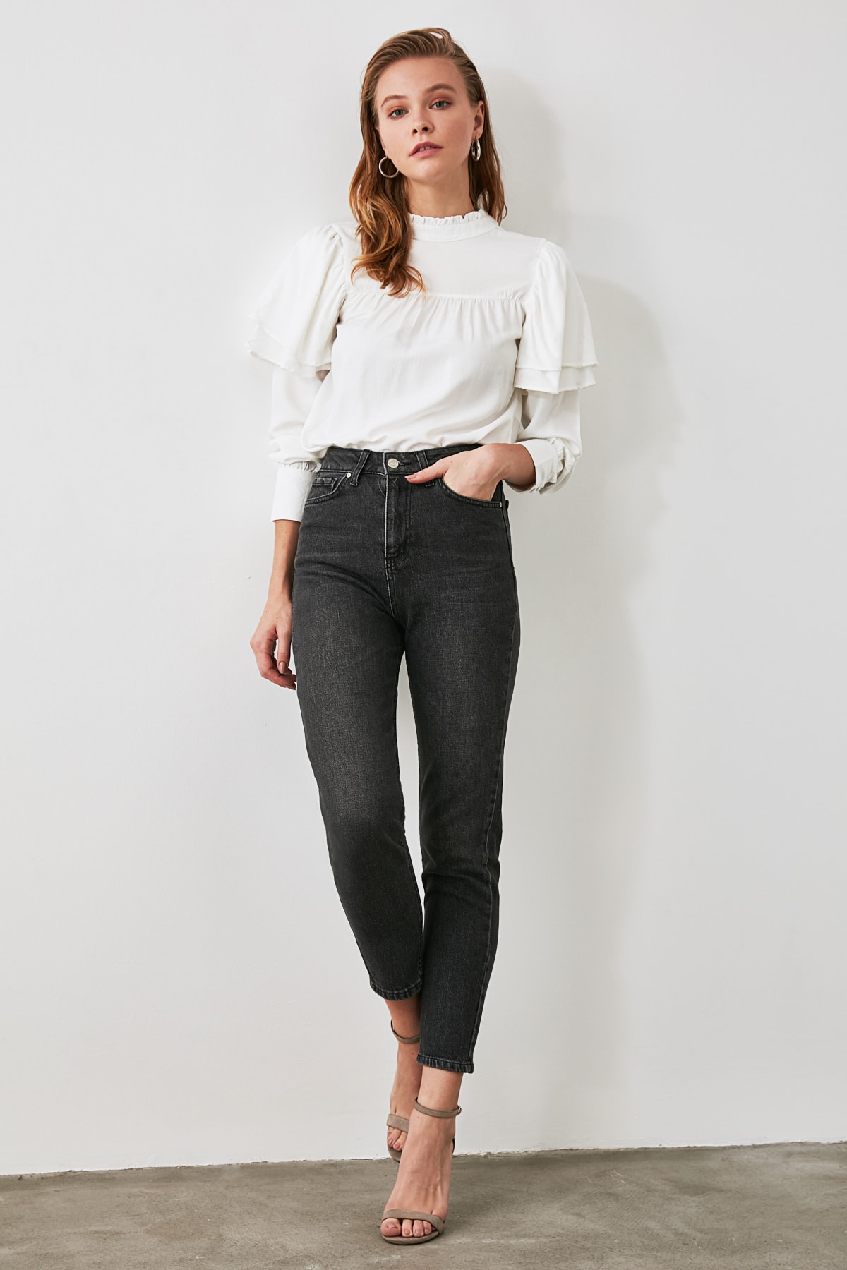 Trendyol High Bel Mom Jeans TWOAW21JE0358 – Vicedeal