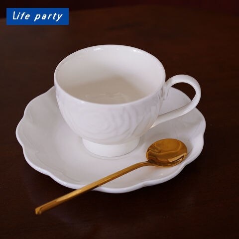 Nordic Ceramic Coffee Mug Embossed Hollow European... – Grandado