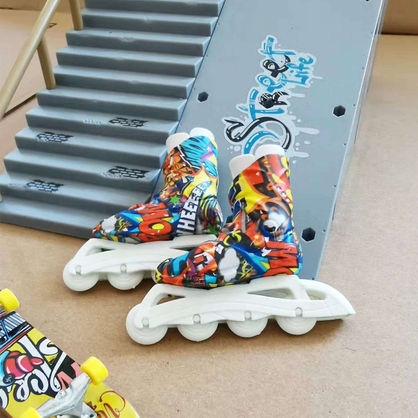 Mini Roller Skates Toy Fingerboard Mini Skateboard... – Vicedeal