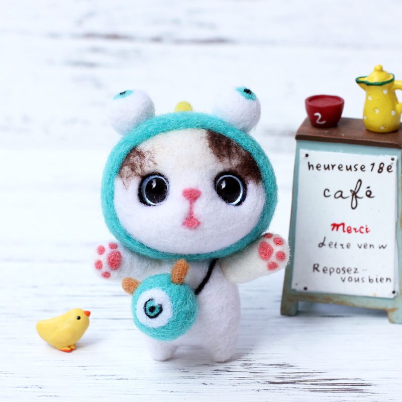 Christmas Cat Wool Felt Craft DIY Unfinished Poked... – Grandado