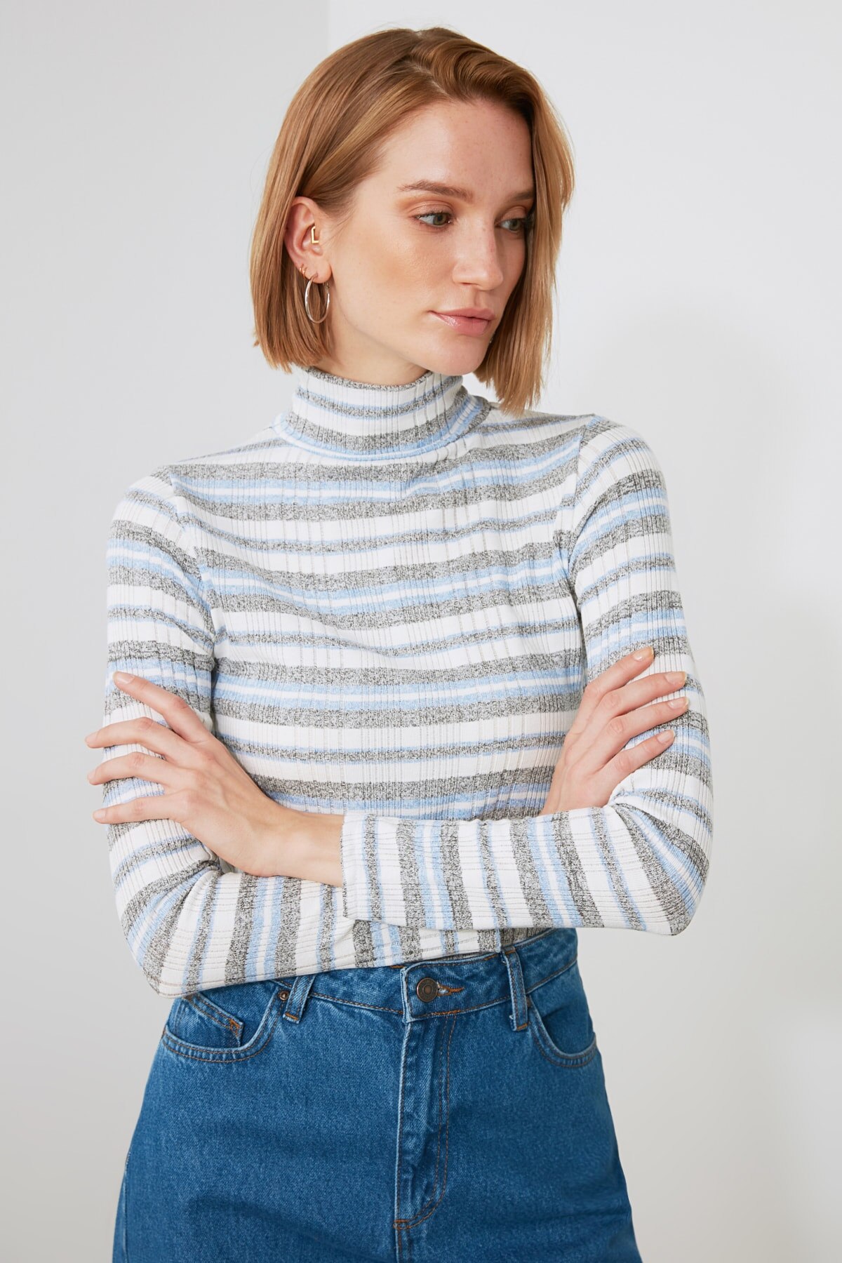 Trendyol Sheer Neckline Ribbed Knitted Blouse TWOA... – Vicedeal