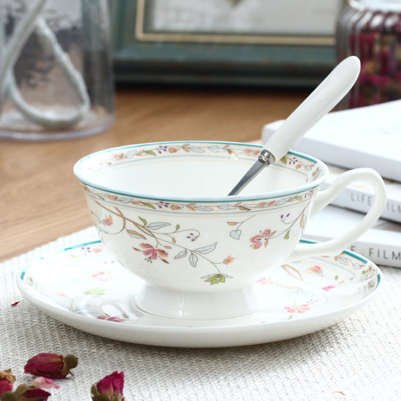 Biritish Koffie Set Kop en Schotel en Lepel Bone C... – Grandado