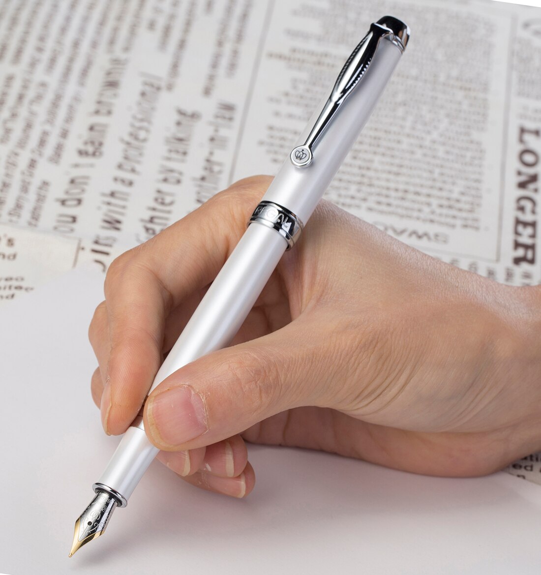 Regal Man-made Diamond Clip Fountain Pen Germany I... – Grandado