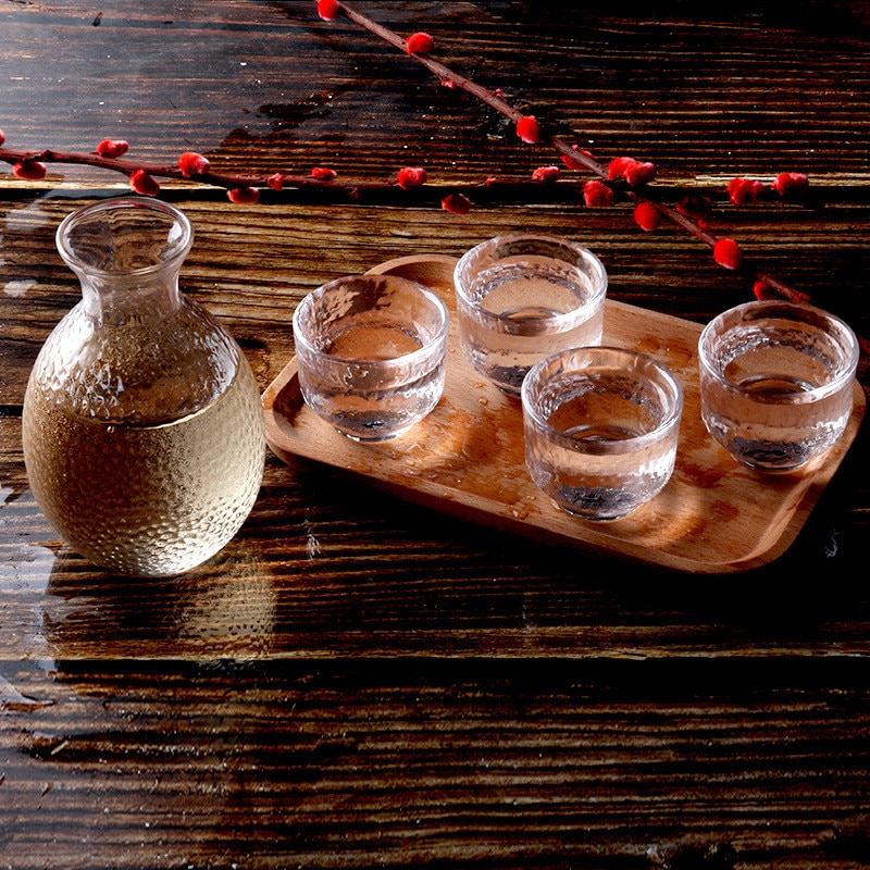 Japanese Sake Pot Set Golden Edge Glass Sake Bottl... – Grandado