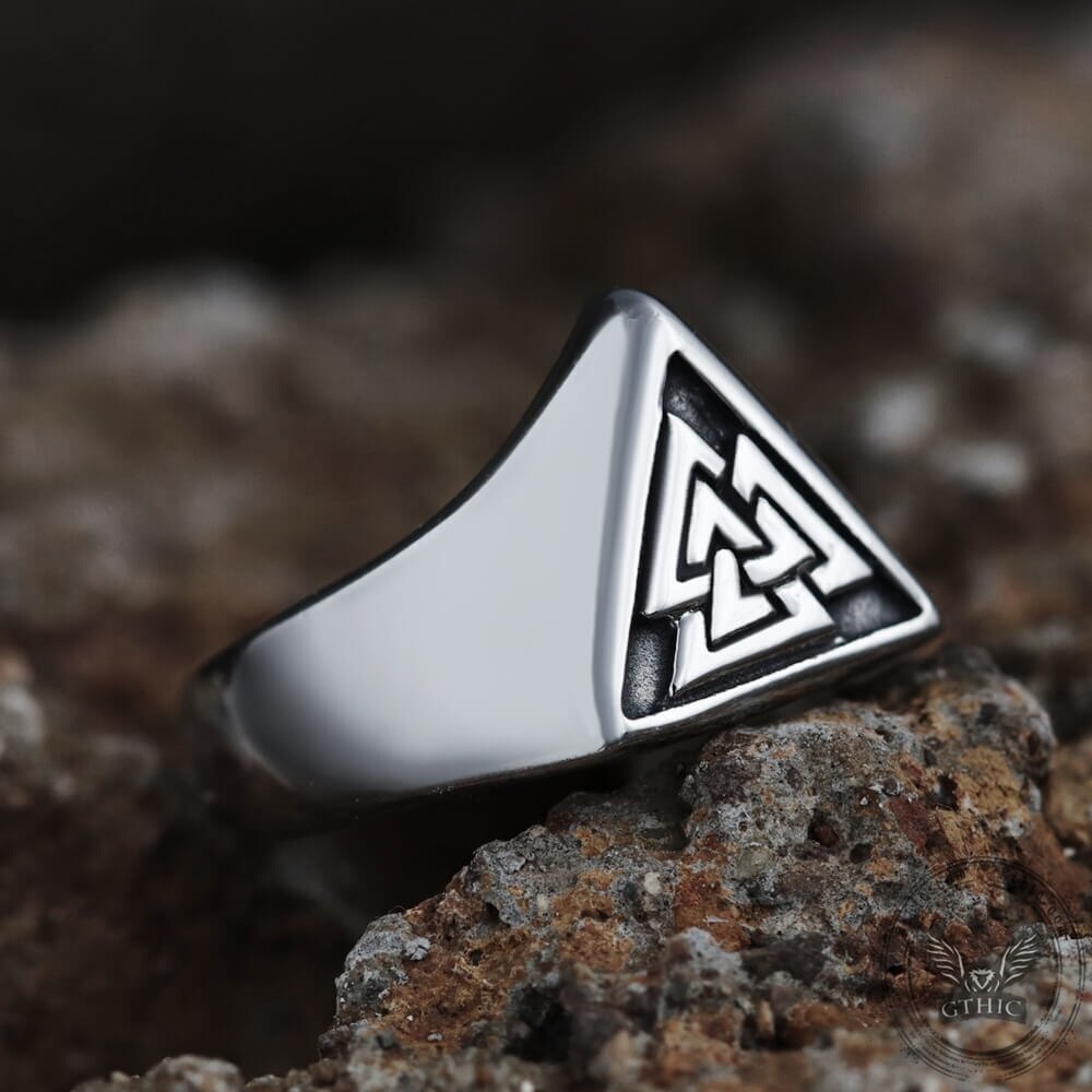 VILAGE Mens Viking Stainless Steel Valknut Triangl... – Grandado
